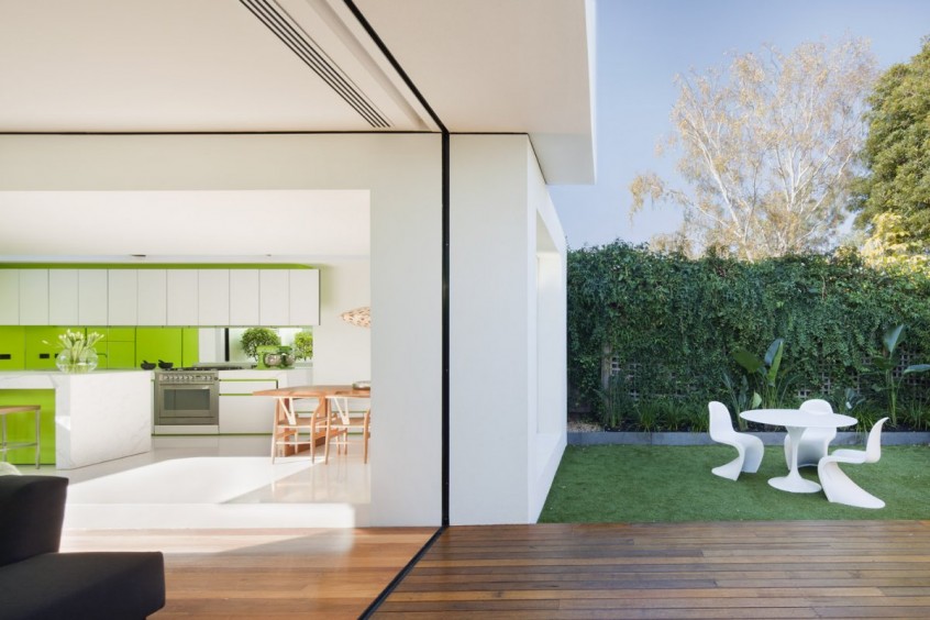 Small Minimalist Home With Creative Design - Architecture Beast