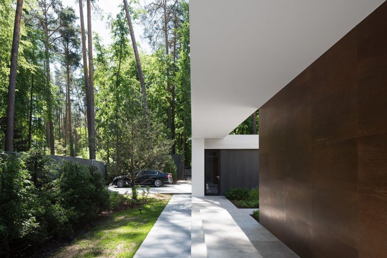 Modern Forest House Designed to Become a Serene Sanctuary ...